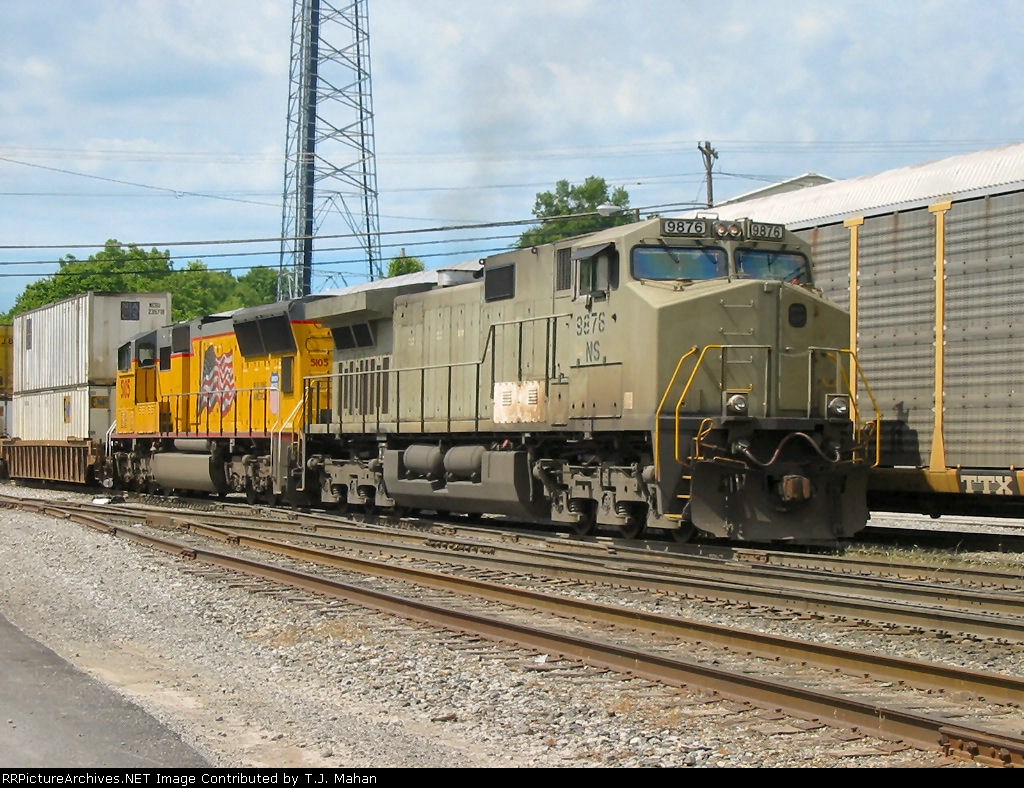 NS 215 at Perryville St.